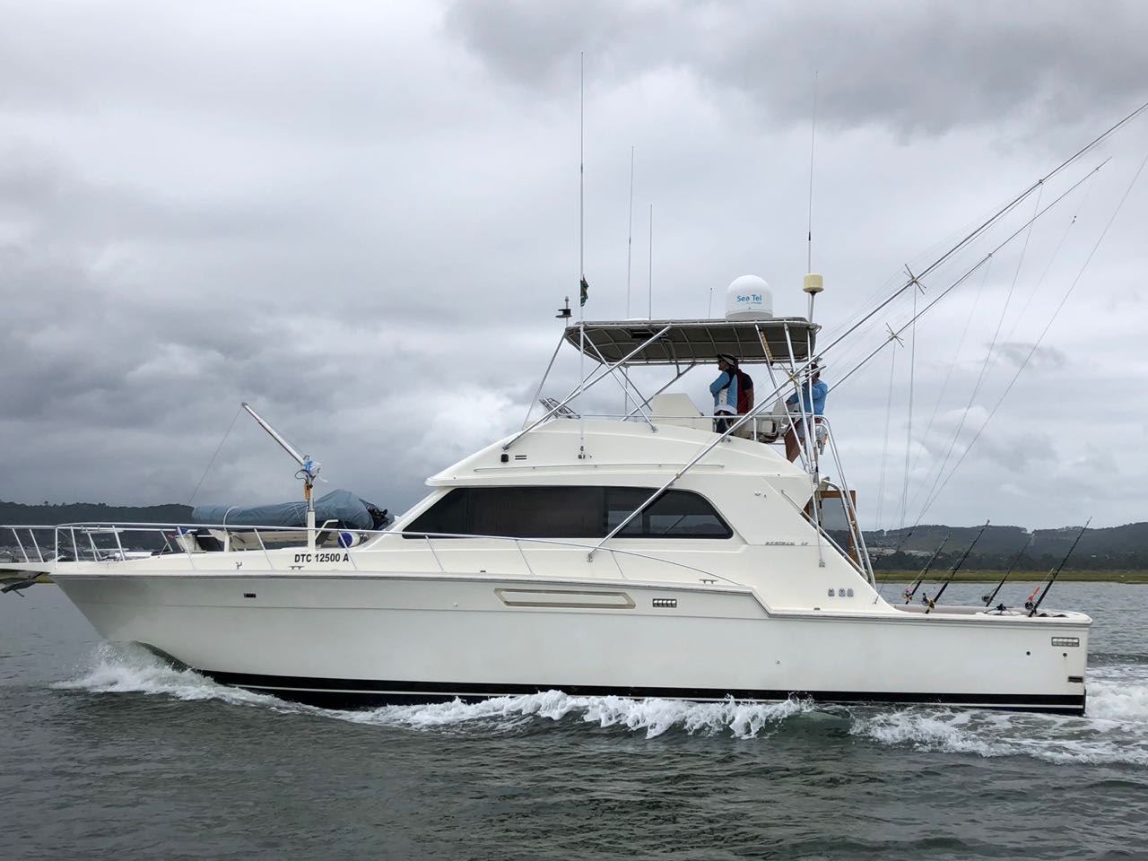 Bertram Sport Fishing Boats Bertram Yachts 35 Boat Review | Marlin